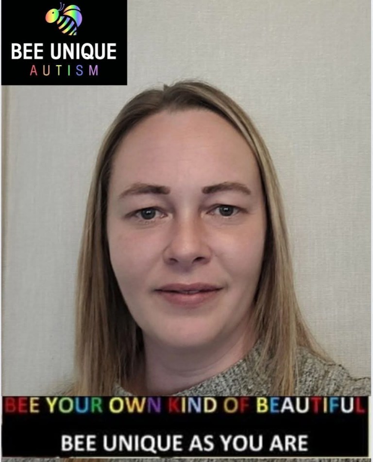 BEE UNIQUE – BEE your own kind of beautiful. You are not alone.