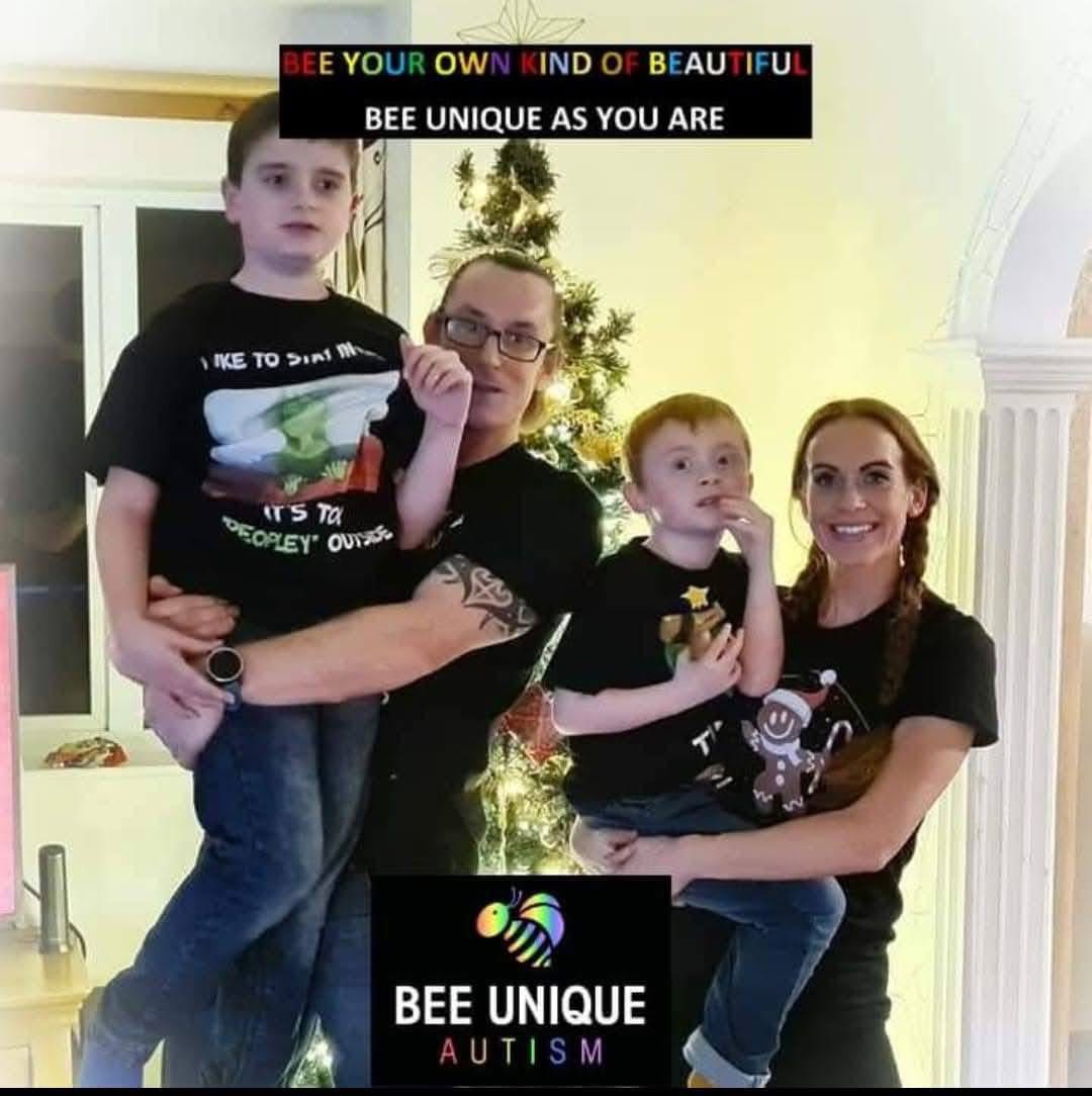 BEE UNIQUE – BEE your own kind of beautiful. You are not alone.